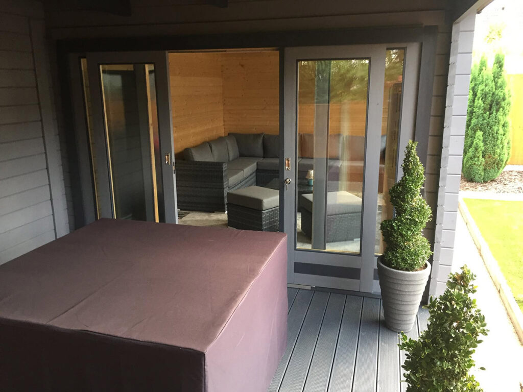 Caseta de jardín con porche "Jacob E" 12m² | 44mm | 7x3m - Casetas de ...